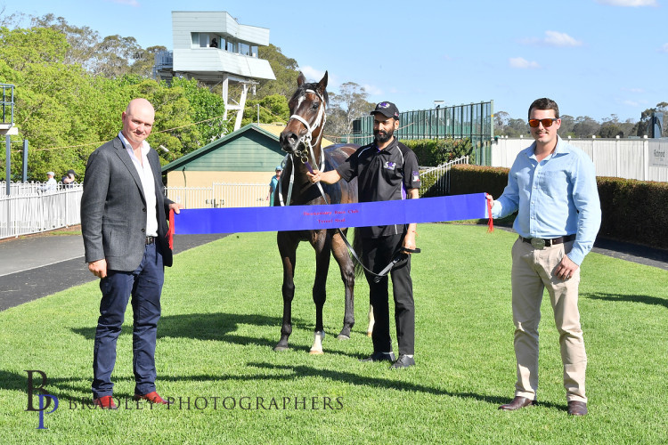 Go Racing import breaks track record [Go Racing]